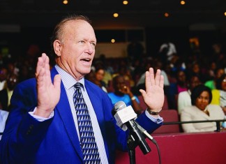 RICHARD LIGHTBOURN TEDIOUS REPITITION – Bahamas Uncensored